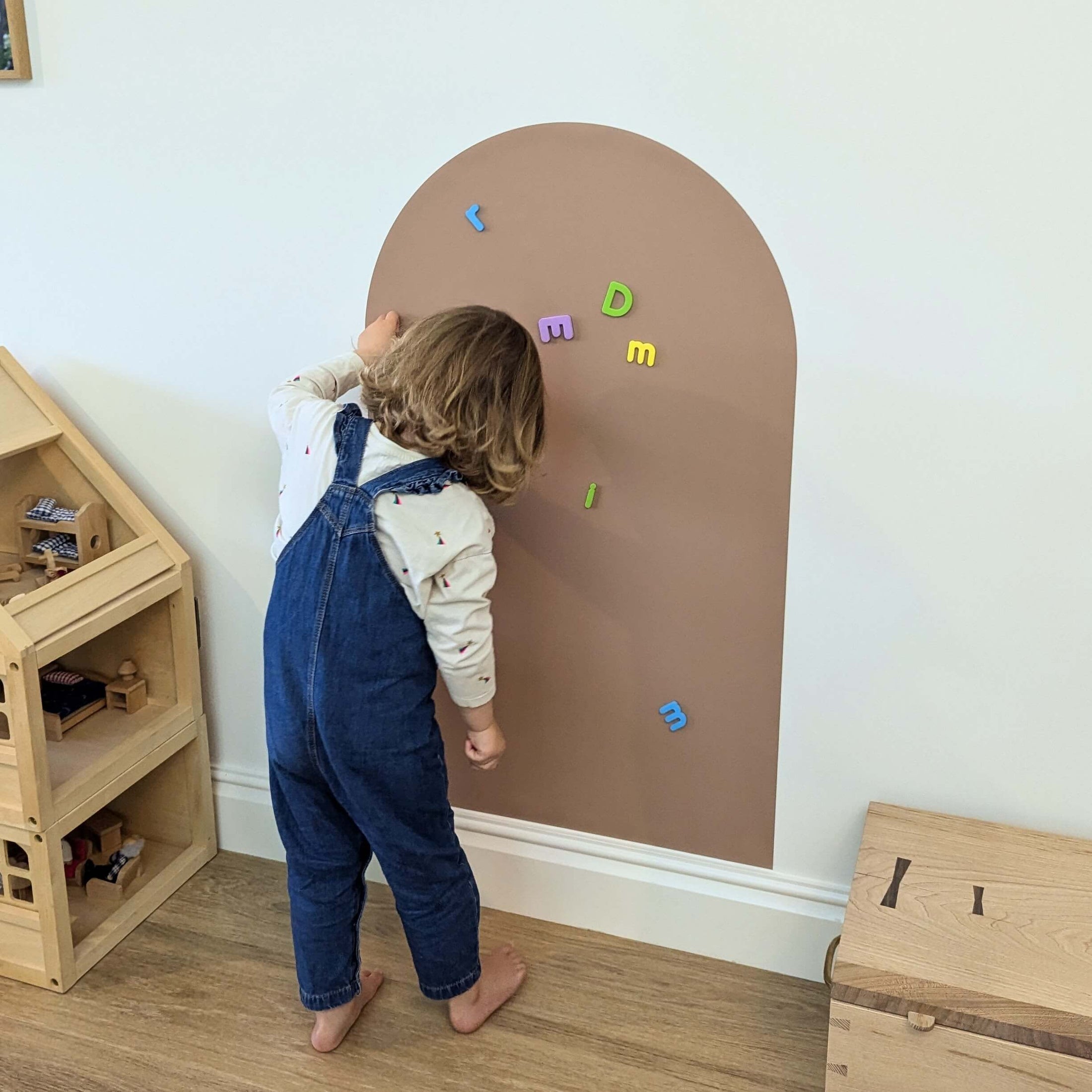Arch Magnetic Wall Decal – Archie & Mags